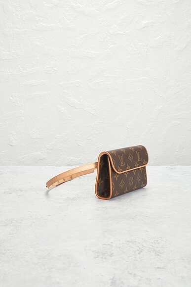 LOUIS VUITTON Monogram Florentine Pochette Belt Bag