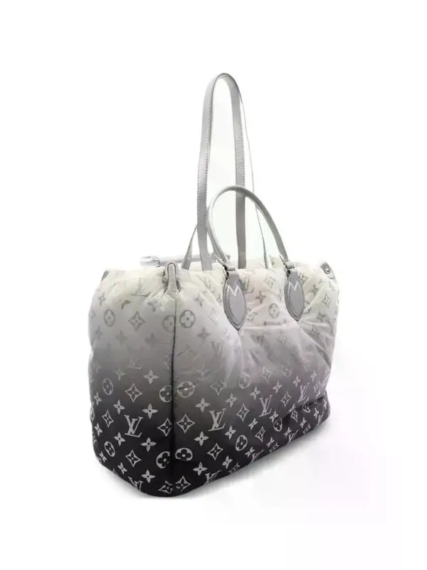 LOUIS VUITTON On-the-go Mm Ski Tote Bag