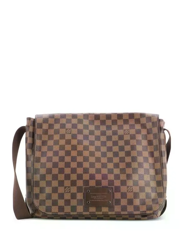 LOUIS VUITTON Damier Gm Brooklyn Crossbody Bag - Brown