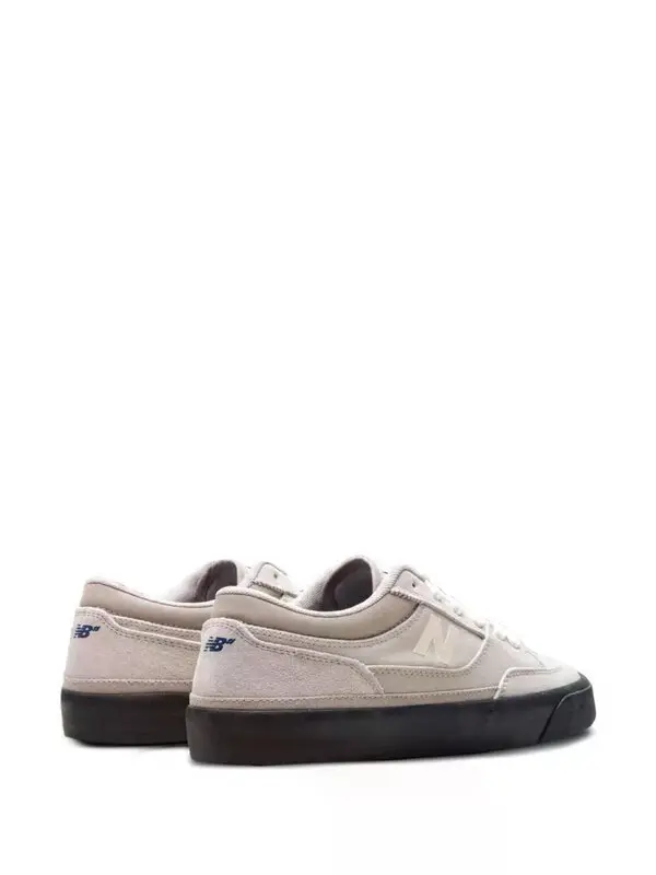 NEW BALANCE Numeric Franky Villani 417 Low Sneakers