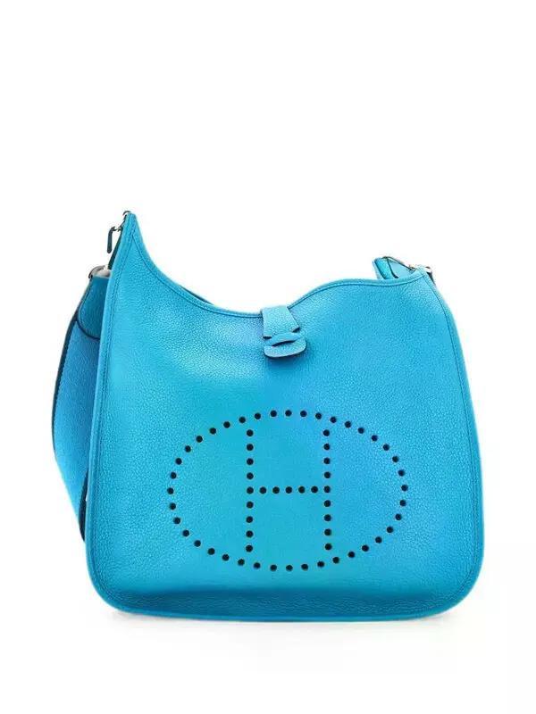 Hermès Evelyne Bag Gen Iii Clemence Gm Crossbody Bag - Blue