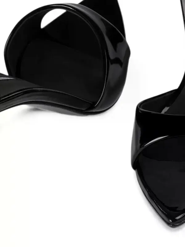 LE SILLA Bella Pointed-toe Sandals