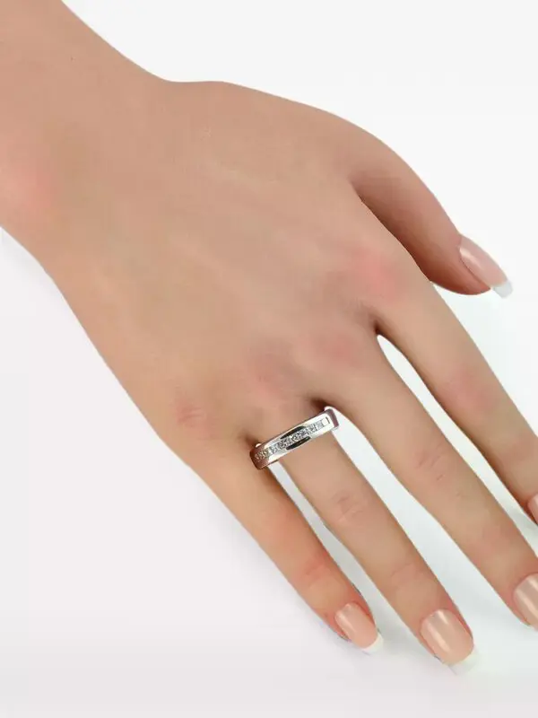 LB EXCLUSIVE Diamond Ring