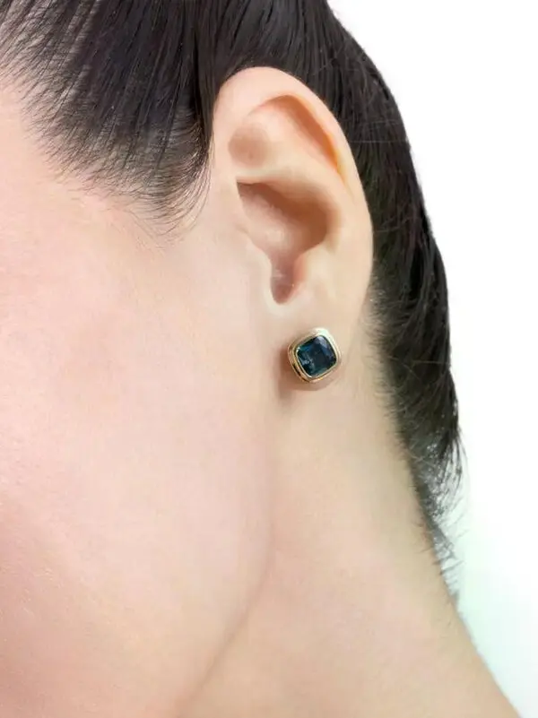 Goshwara Manhattan Blue Topaz Stud Earrings