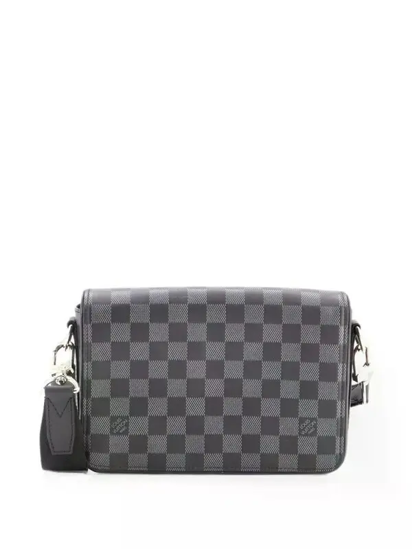 LOUIS VUITTON Studio Messenger Bag Damier Infini Leather Crossbody Bag
