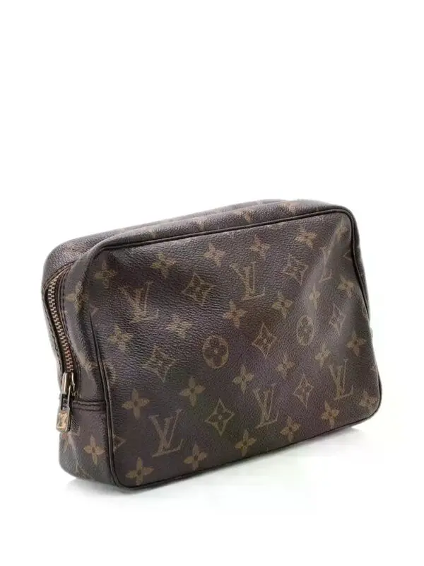 LOUIS VUITTON Trouse Toiletry Monogram Canvas 23 Pouch
