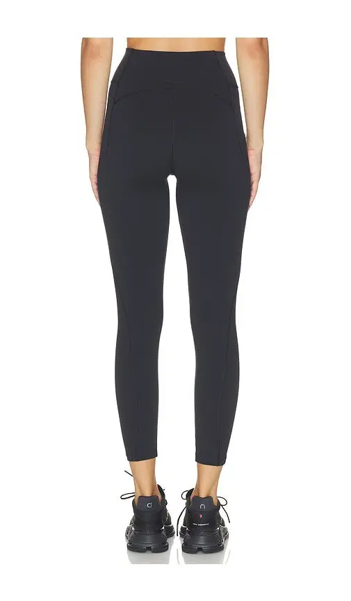 On Studio 7/8 Tights