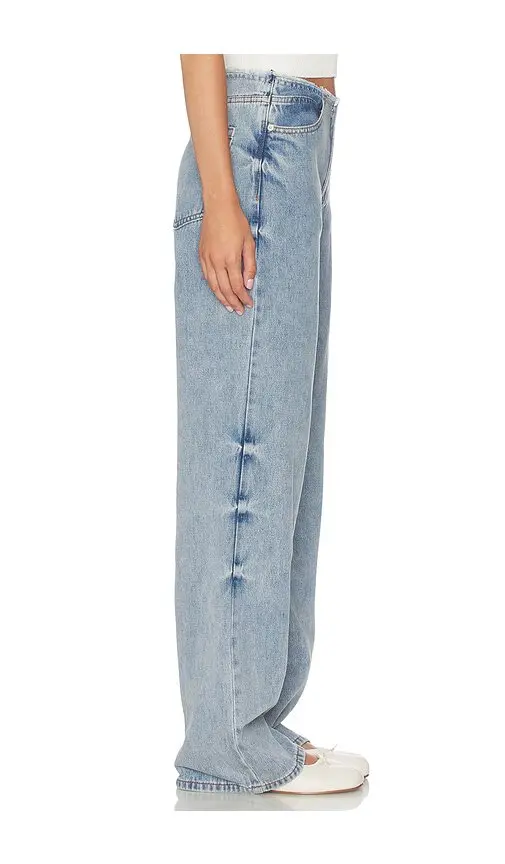 Superdown Naylah Jean In . Also