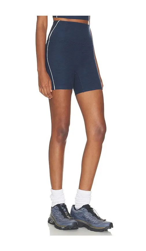 Beyond Yoga Spacedye Streamline 5 Short