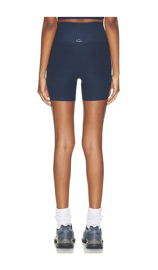 Beyond Yoga Spacedye Streamline 5 Short