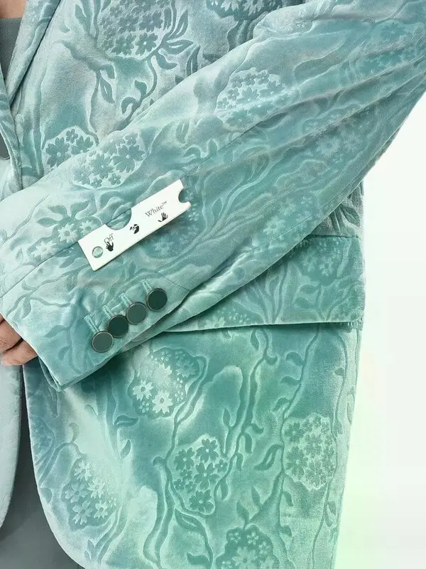 Off-White Buttoned Blazer