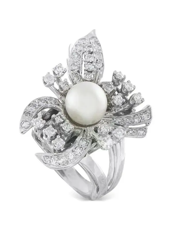 LB EXCLUSIVE Pearl And Diamond Ring In 14k White Gold - Silver