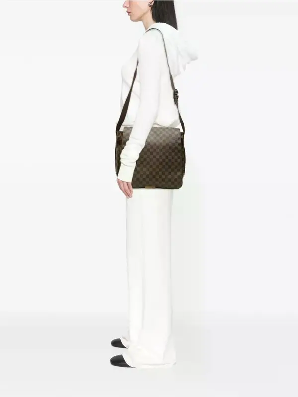 LOUIS VUITTON Damier Ebene Bastille Messenger Bag