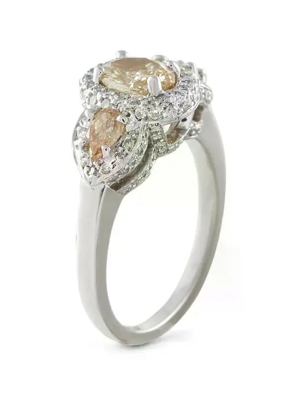 LB EXCLUSIVE Diamond Ring