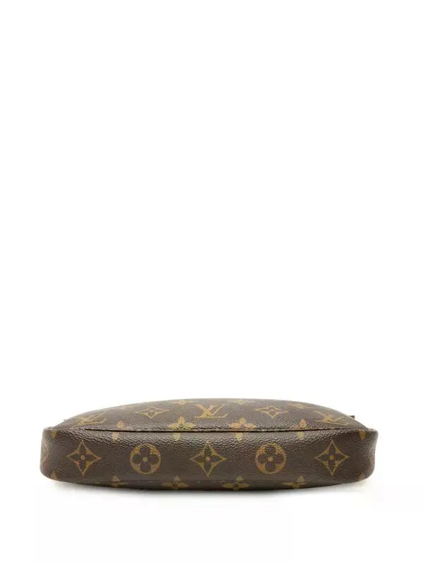 LOUIS VUITTON 2001 Monogram Pochette Accessoires Shoulder Bag
