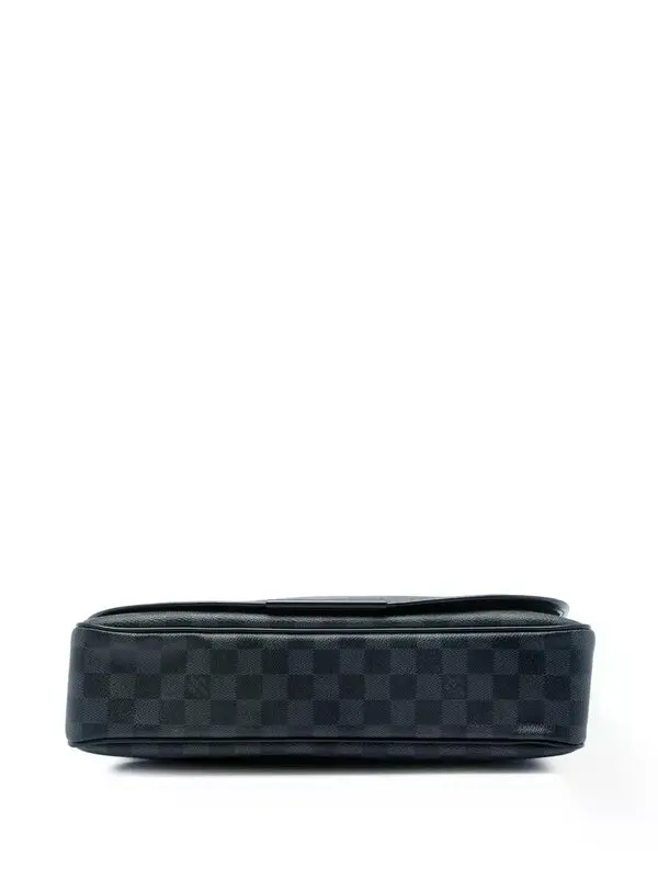 LOUIS VUITTON Damier Graphite Daniel Mm Crossbody Bag