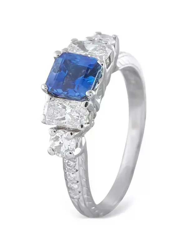LB EXCLUSIVE Sapphire And Diamond Ring - Silver