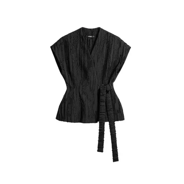 NOCTURNE Textured Belted Vest
