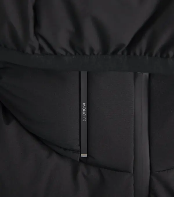 Moncler Down Hooded Arinella Gilet