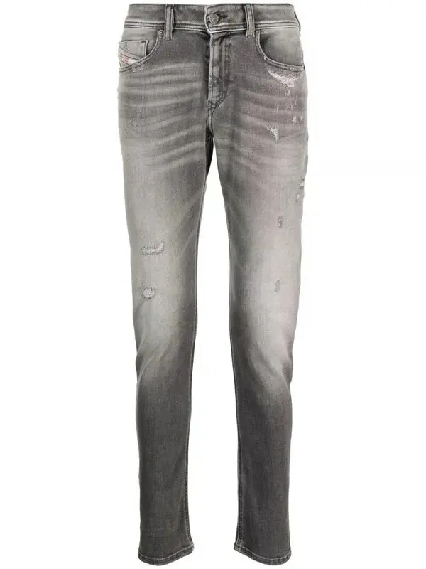 DIESEL® 1979 Sleenker Distressed Jeans - Grey