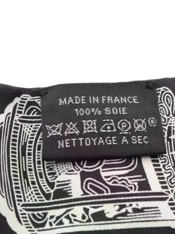 Hermès 2010s Merveilleuses Lanternes Twilly Scarf