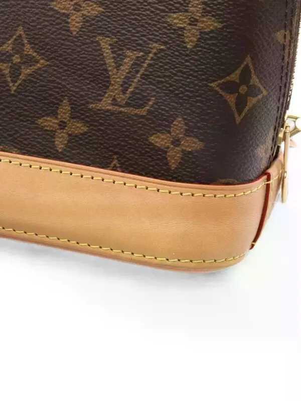LOUIS VUITTON 2010s Alma Backpack