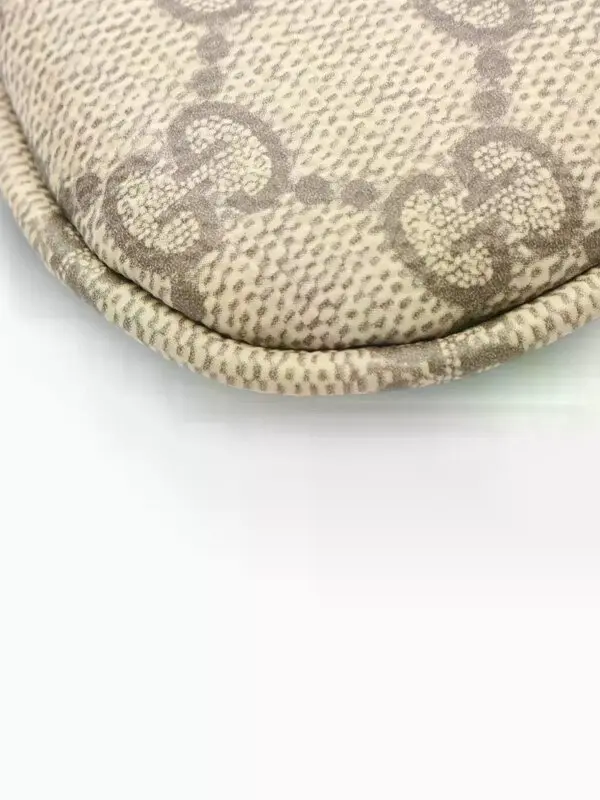 Gucci Gg Supreme Canvas Shoulder Bag