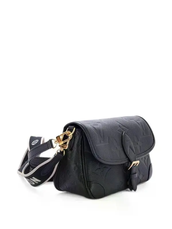 LOUIS VUITTON Monogram Empreinte Giant Shoulder Bag - Black