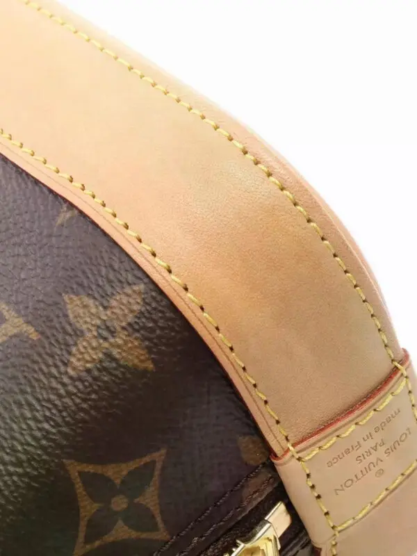 LOUIS VUITTON 2020 Bb Alma Monogram Handbag