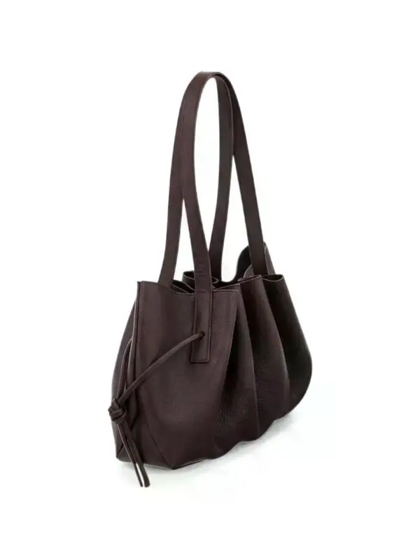 Yuzefi Scallop Leather Shoulder Bag