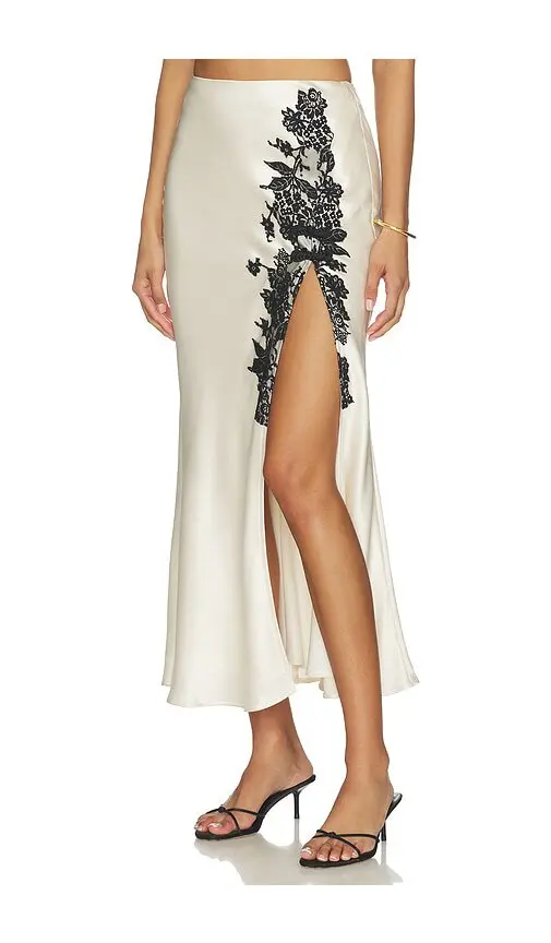 SAU LEE Elva Satin Skirt In . Also