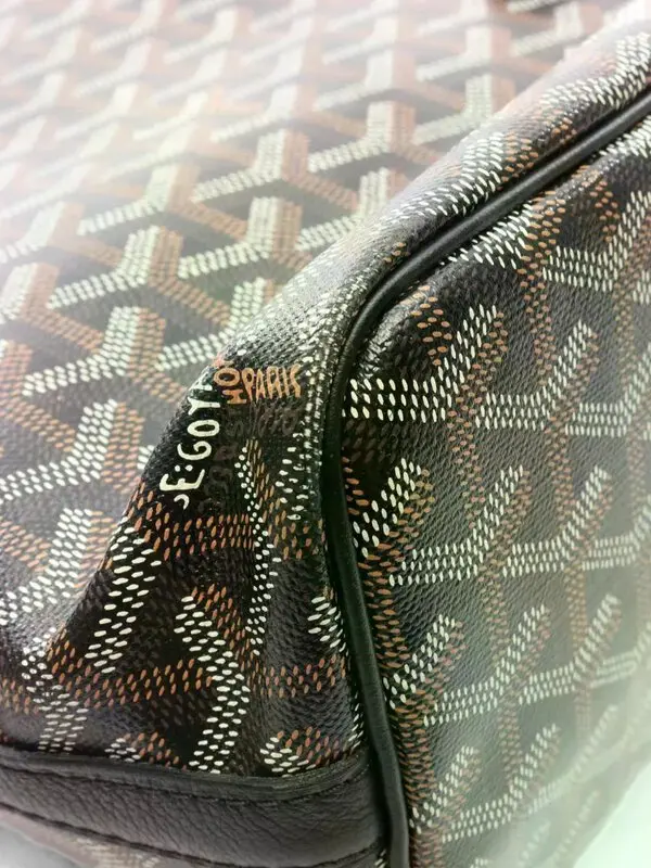 Goyard Goyardine Canvas Shoulder Bag