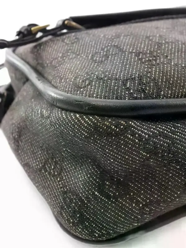 Gucci 2000s Gg Shoulder Bag