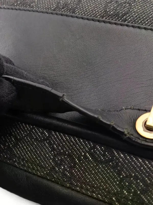 Gucci 2000s Gg Shoulder Bag