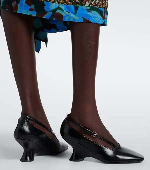 Dries Van Noten Leather Buckled Pumps