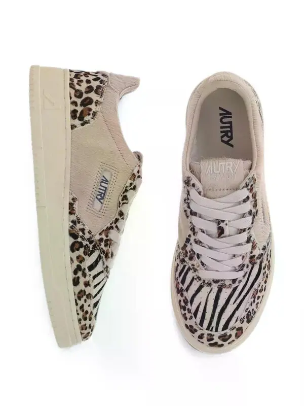 AUTRY Medalist Low Leopard-print Lace-up Sneakers