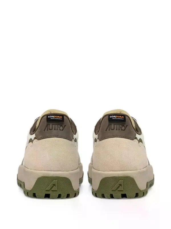 AUTRY Wildpace Low Top Sneakers - Neutrals