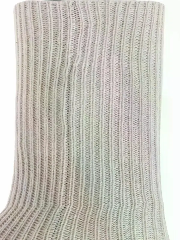 LISA YANG Ribbed Cashmere Socks