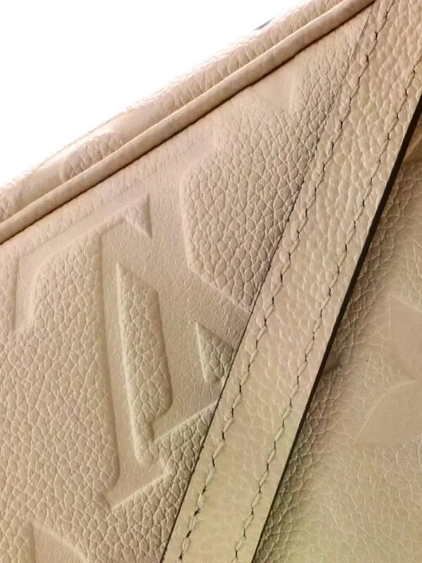 LOUIS VUITTON Ivy Wallet On Chain Monogram Empreinte Giant Shoulder Bag