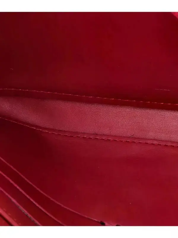 LOUIS VUITTON Chaine Wallet Monogram Vernis Clutch Bag - Red