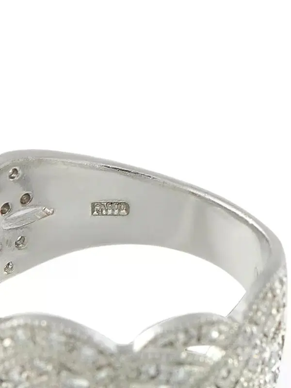 LB EXCLUSIVE Twisted-effect Diamond Ring