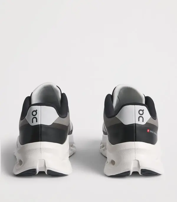 On Cloudtilt Remix Trainers