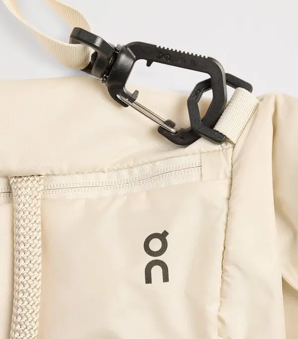On Track Pack 35l Lite Bag - Ivory