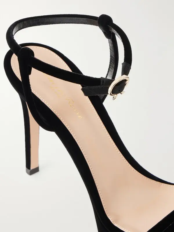 GIANVITO ROSSI 70 Velvet Sandals