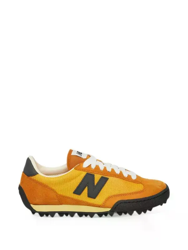 NEW BALANCE Gator Run Sneakers