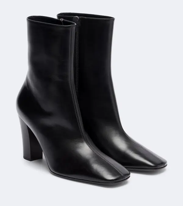 THE ROW Cindy Leather Ankle Boots