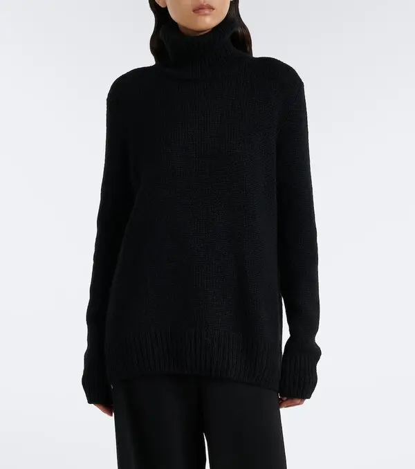 THE ROW Plira Cashmere Turtleneck Sweater