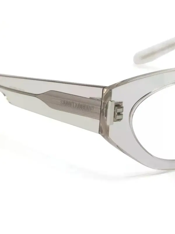 Saint Laurent Sl 638 Cat-eye Frame Glasses