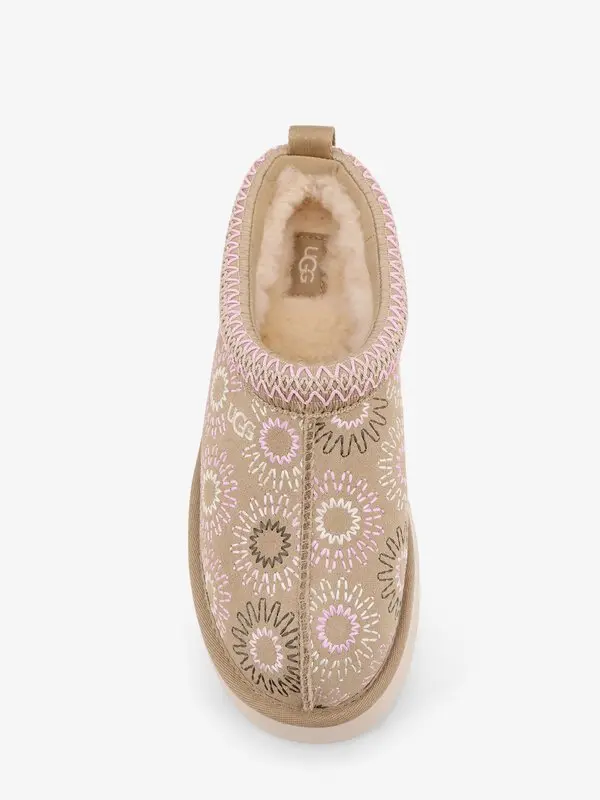 UGG W Tazz Suede Sandals With Multicolor Embroidery