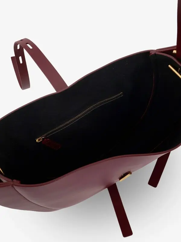 MINOBOSSI Liz Leather Crossbody Bag
